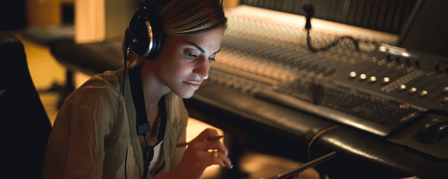 The Psychology of Lyric Writing - Songwriters Guide - Pro songwriters