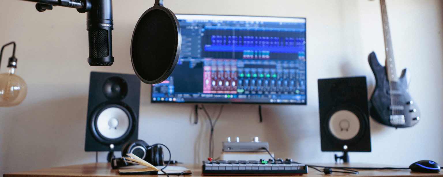 Unlocking the Power of AI for Songwriting - Songwriters Guide