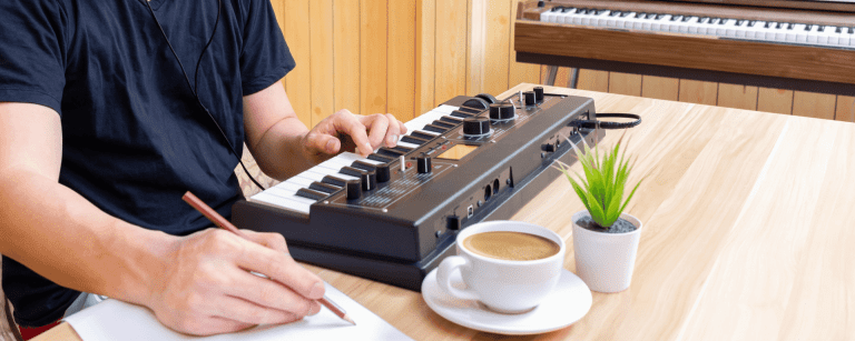 LyricStudio Blog - Songwriters Guide